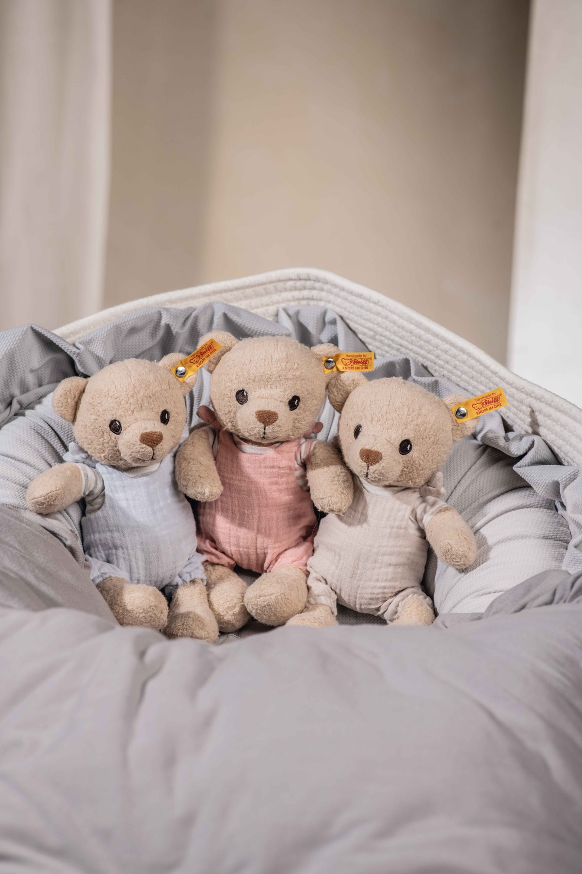 GOTS Nele Teddy bear, 26 cm, pink - Steiff.com