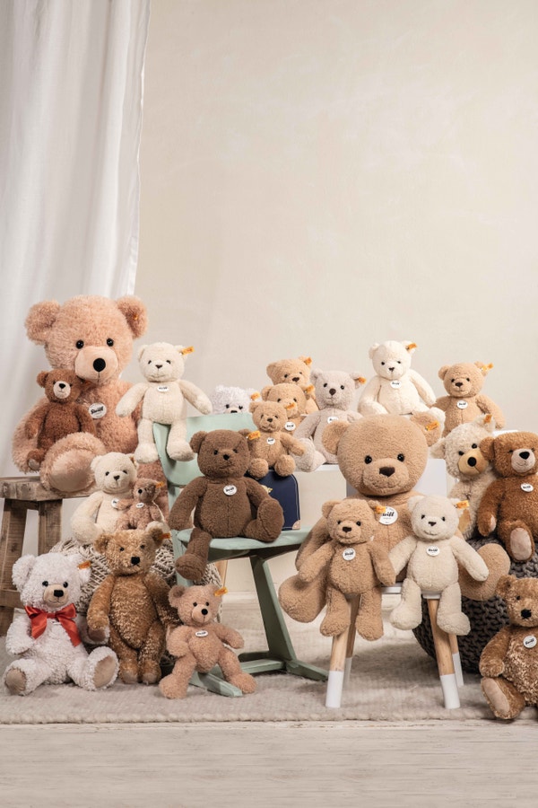 Lilly Dangling Teddy Bear, 16 in, white - Steiff.com